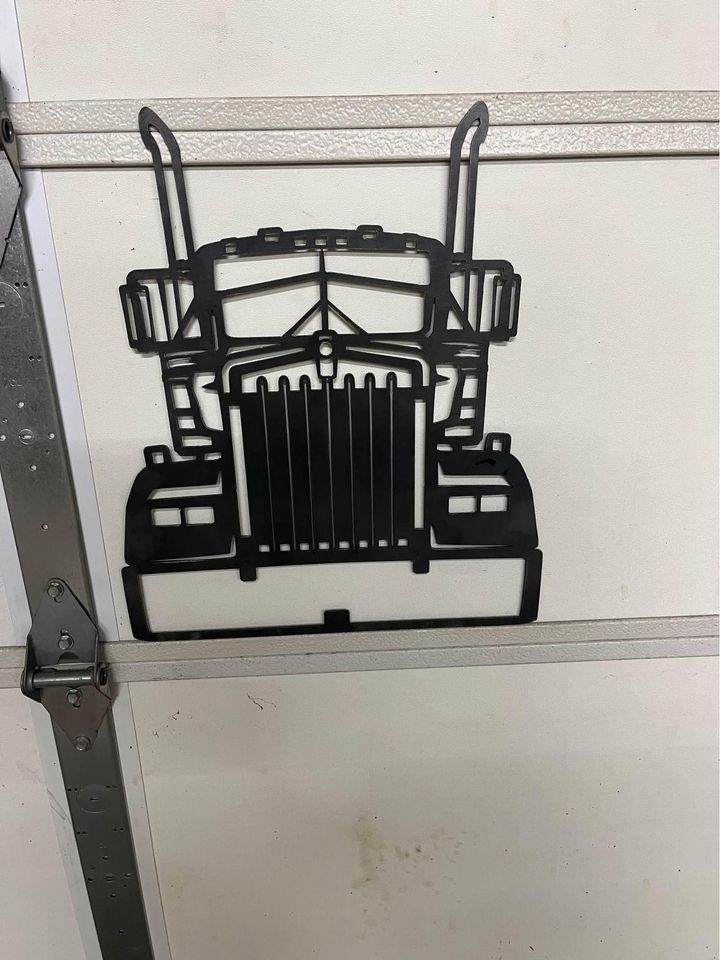 Kenworth front view sign | Abstract Steel